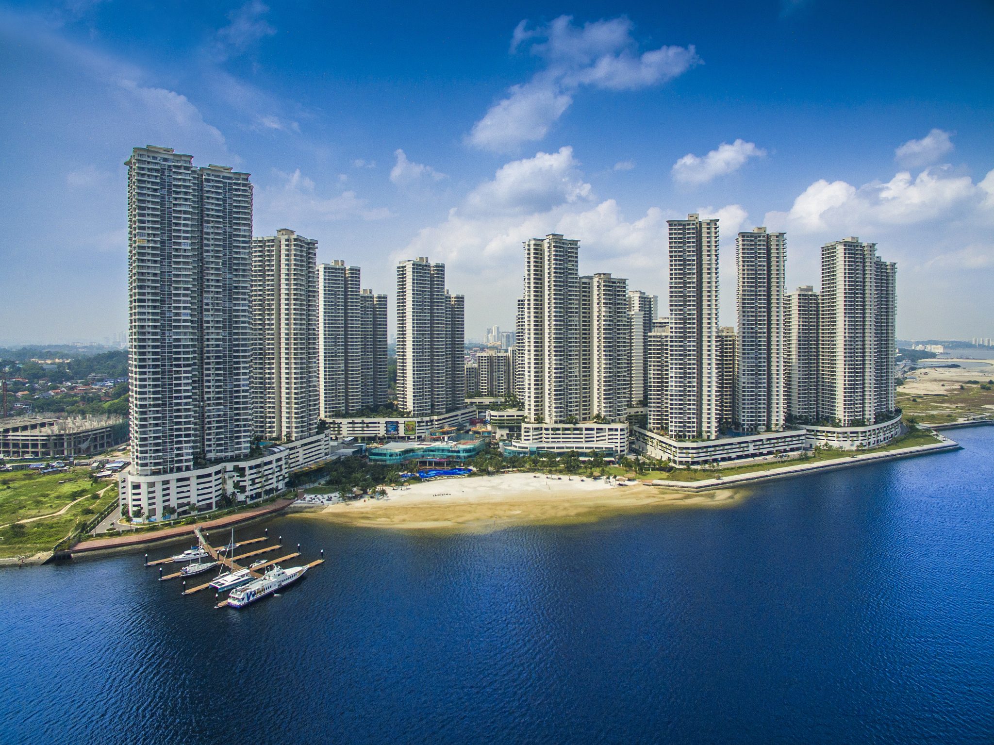 Country Garden Danga Bay - Direct Developer Sales Team